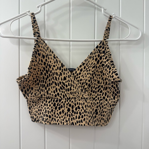 Brandy Melville | Tops | Brandy Melville Tan And Black Animal Print Top ...